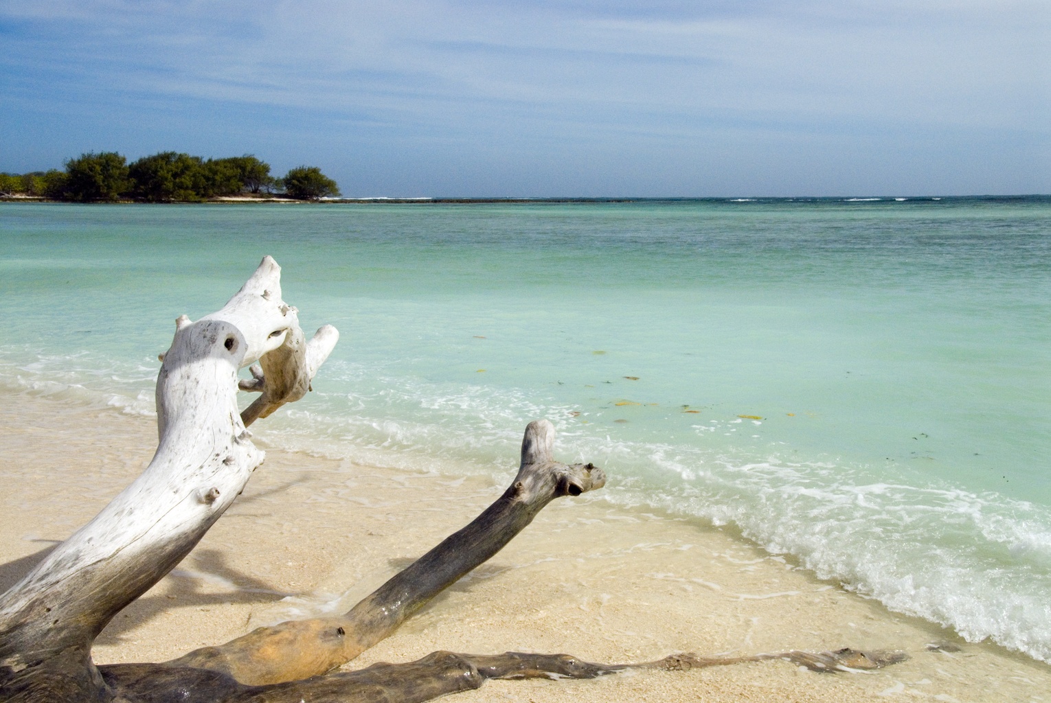 Coralline Seychelles (Zil Elwannyen Sesel) Islands