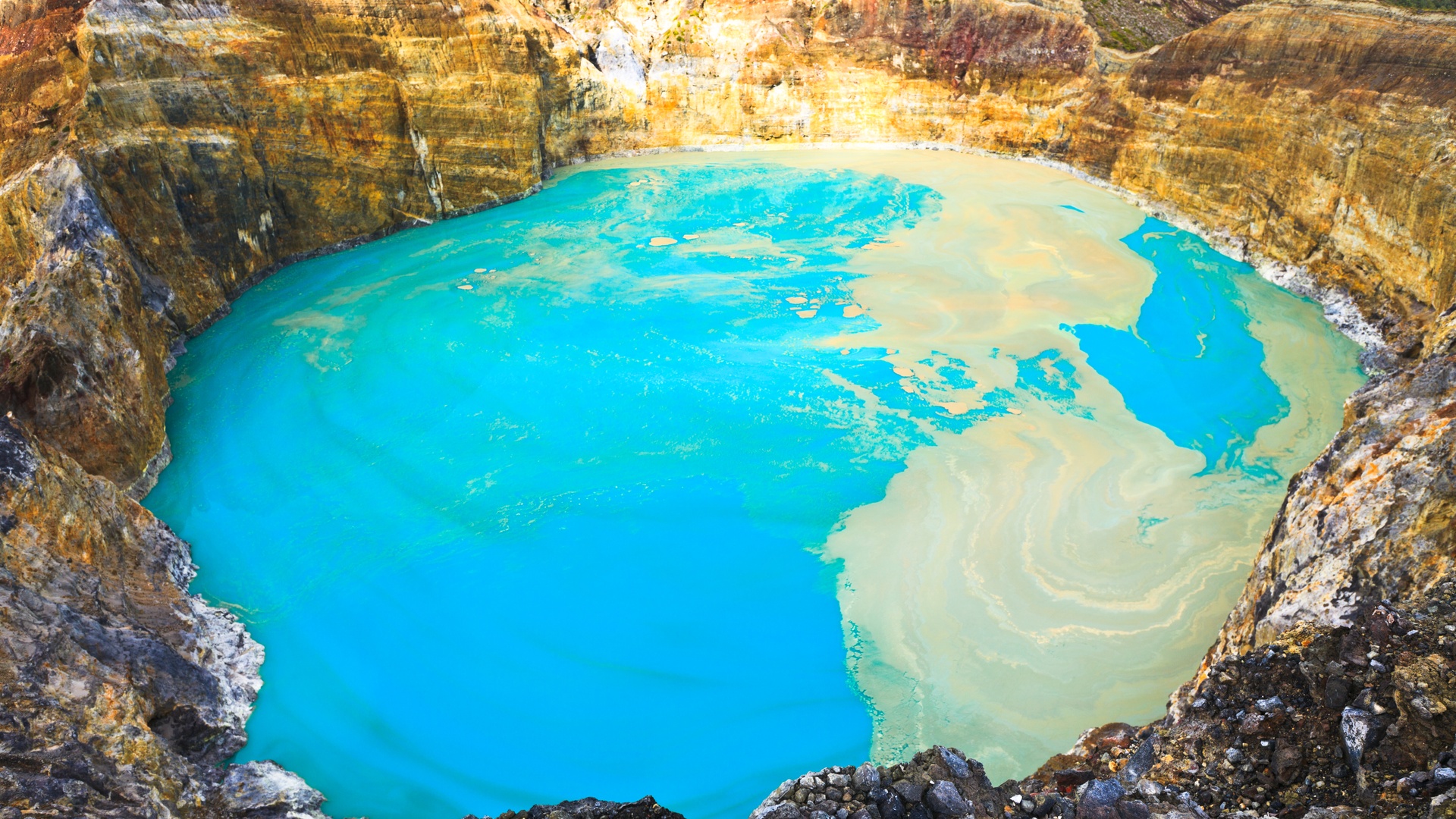 Kelimutu National Park & it's Colored Lakes