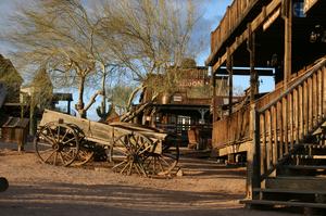 Goldfield (Mammoth Gold Mine)
