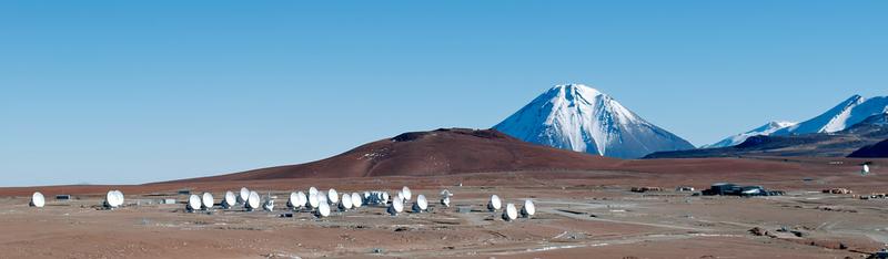 Atacama Large Millimeter Array (ALMA)