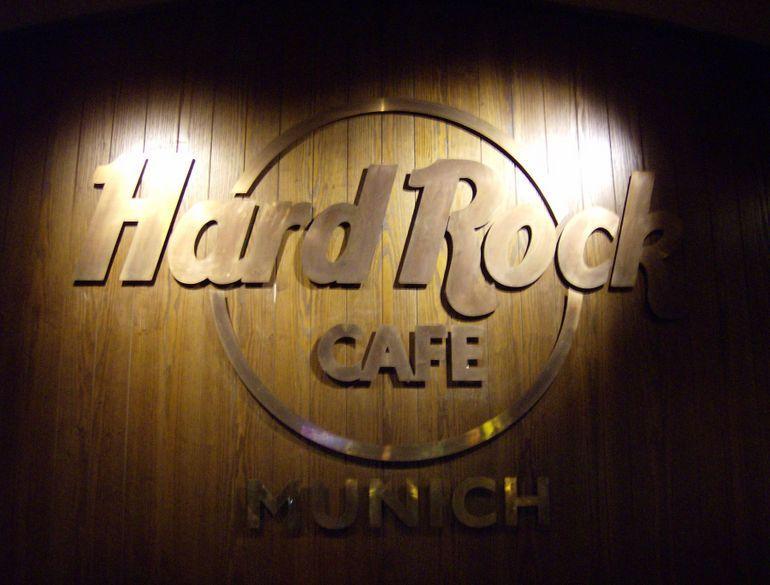Hard Rock Cafe Munich Including Meal