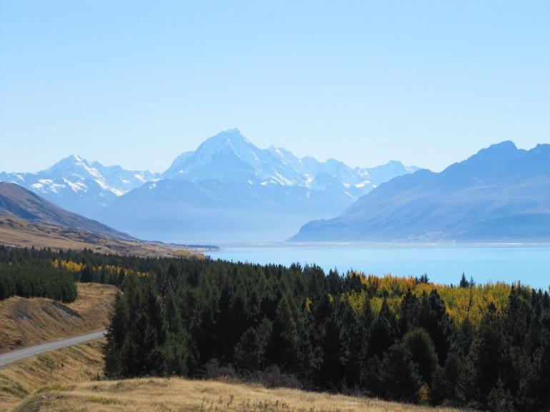 Queenstown to Mount Cook Sightseeing Tour