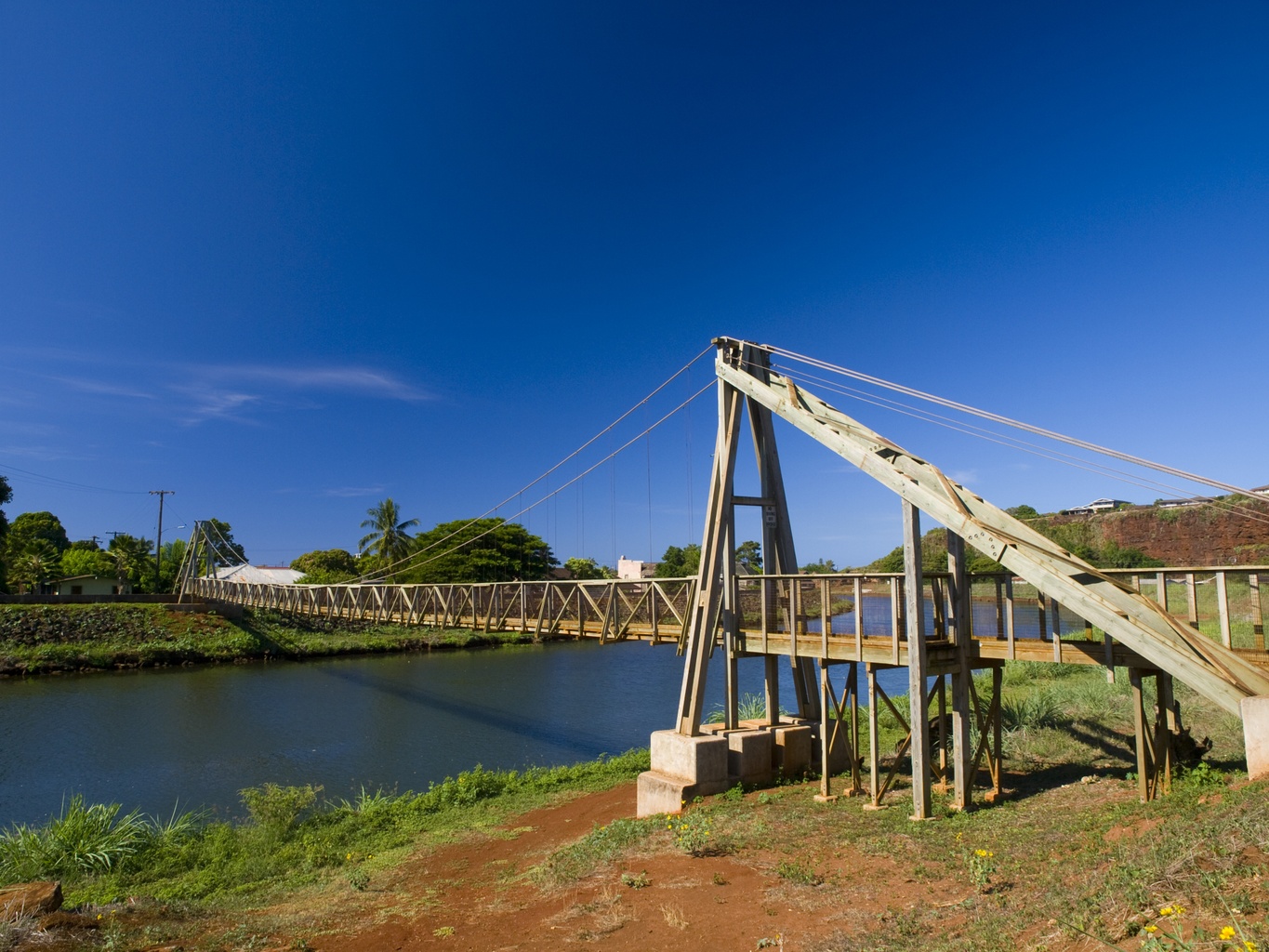 Hanapēpē Swinging Bridge