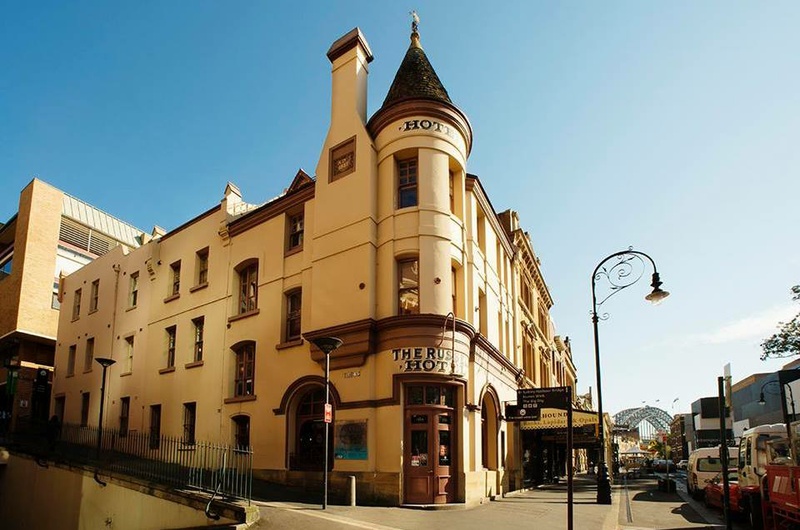 Russell Hotel