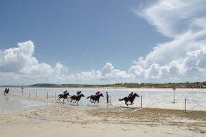 Omey Races