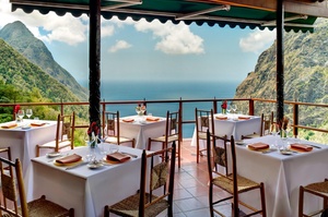 Dasheene Restaurant & Bar