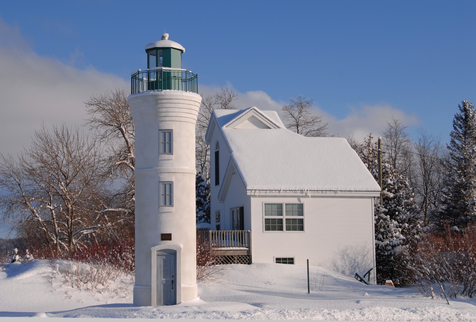 Manning Memorial Light