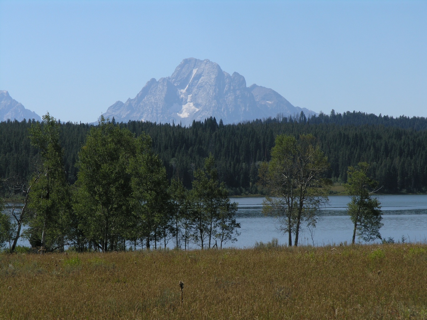 Two Ocean Lake Trail