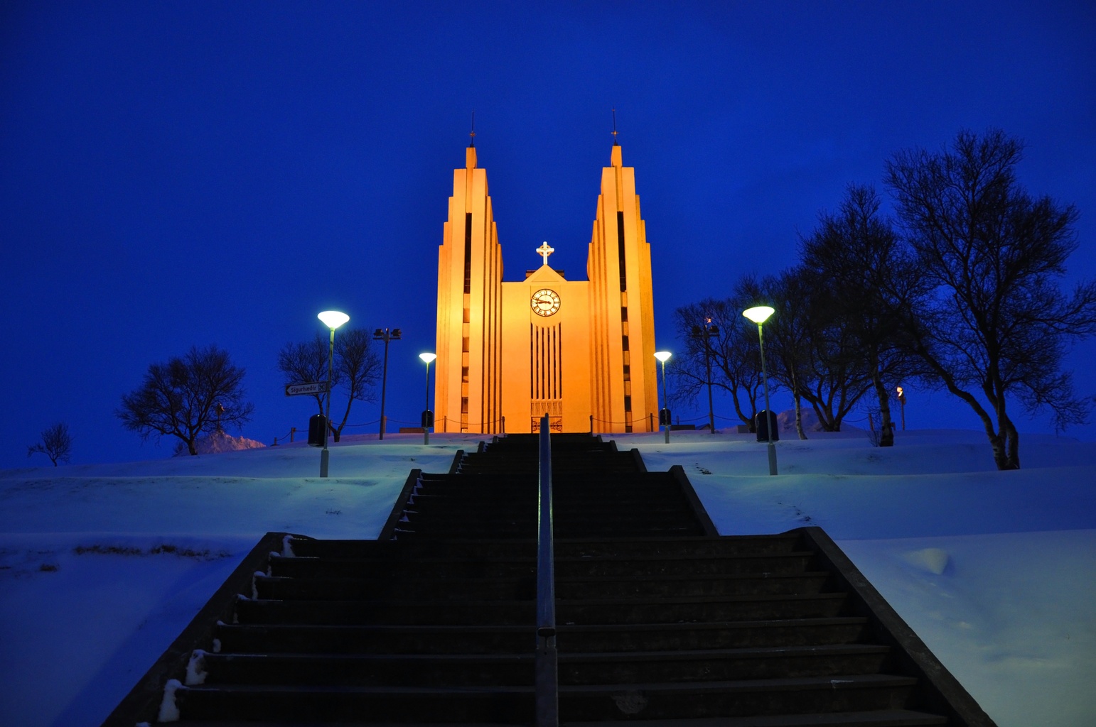 Akureyrarkirkja (The Church of Akureyri)