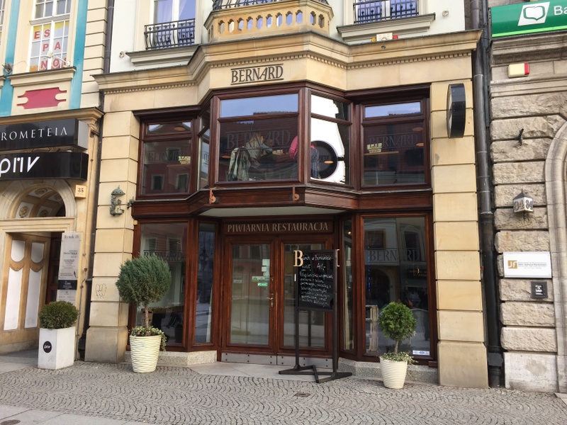 Bernard Piwiarnia-restauracja