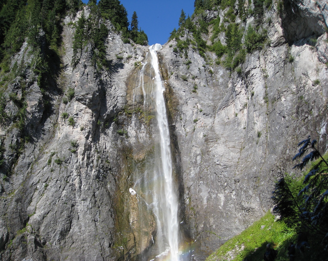 Comet Falls