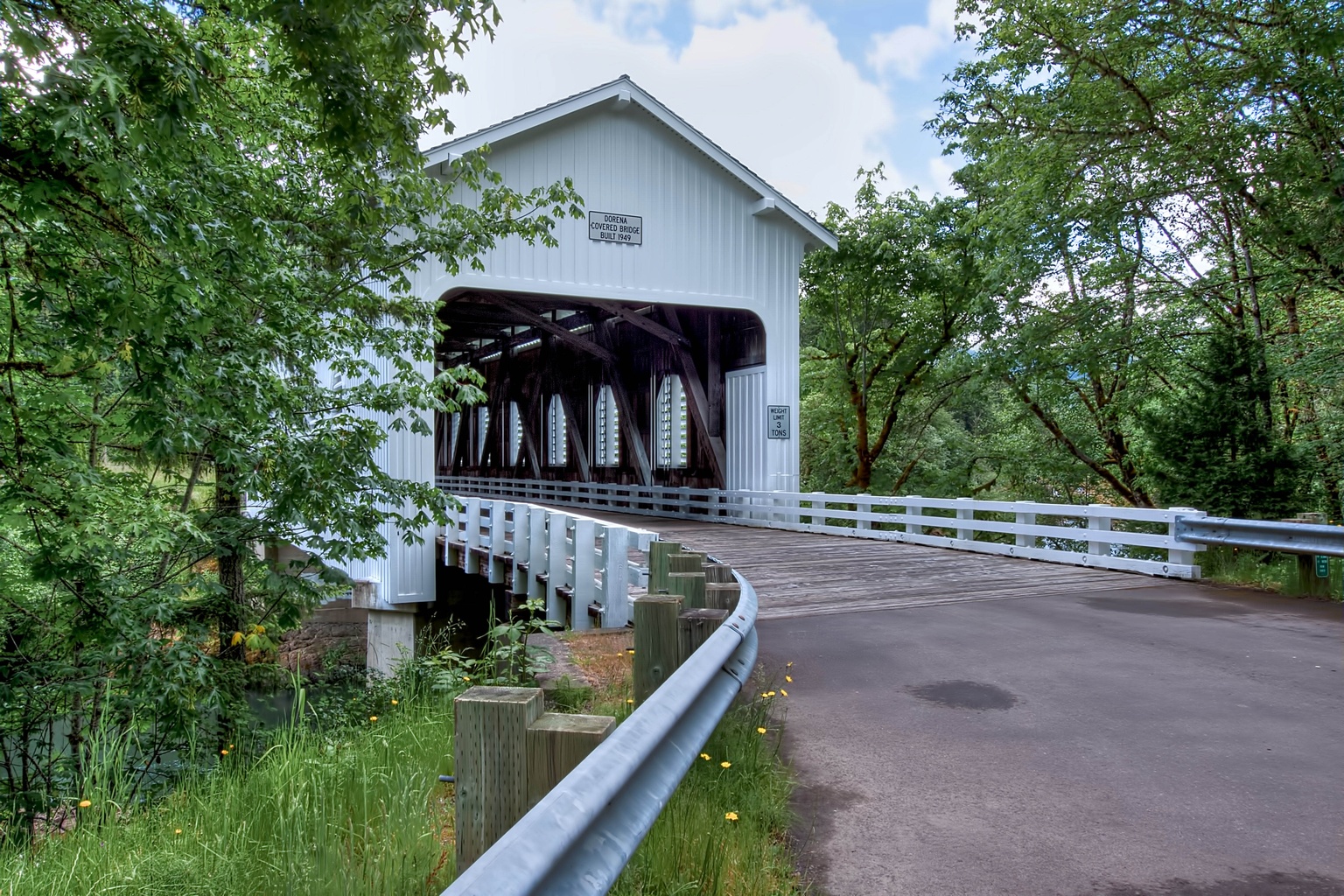 Dorena Covered Bridge