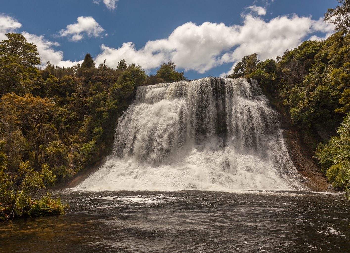 Papakorito Falls (Aniwaniwa Falls)