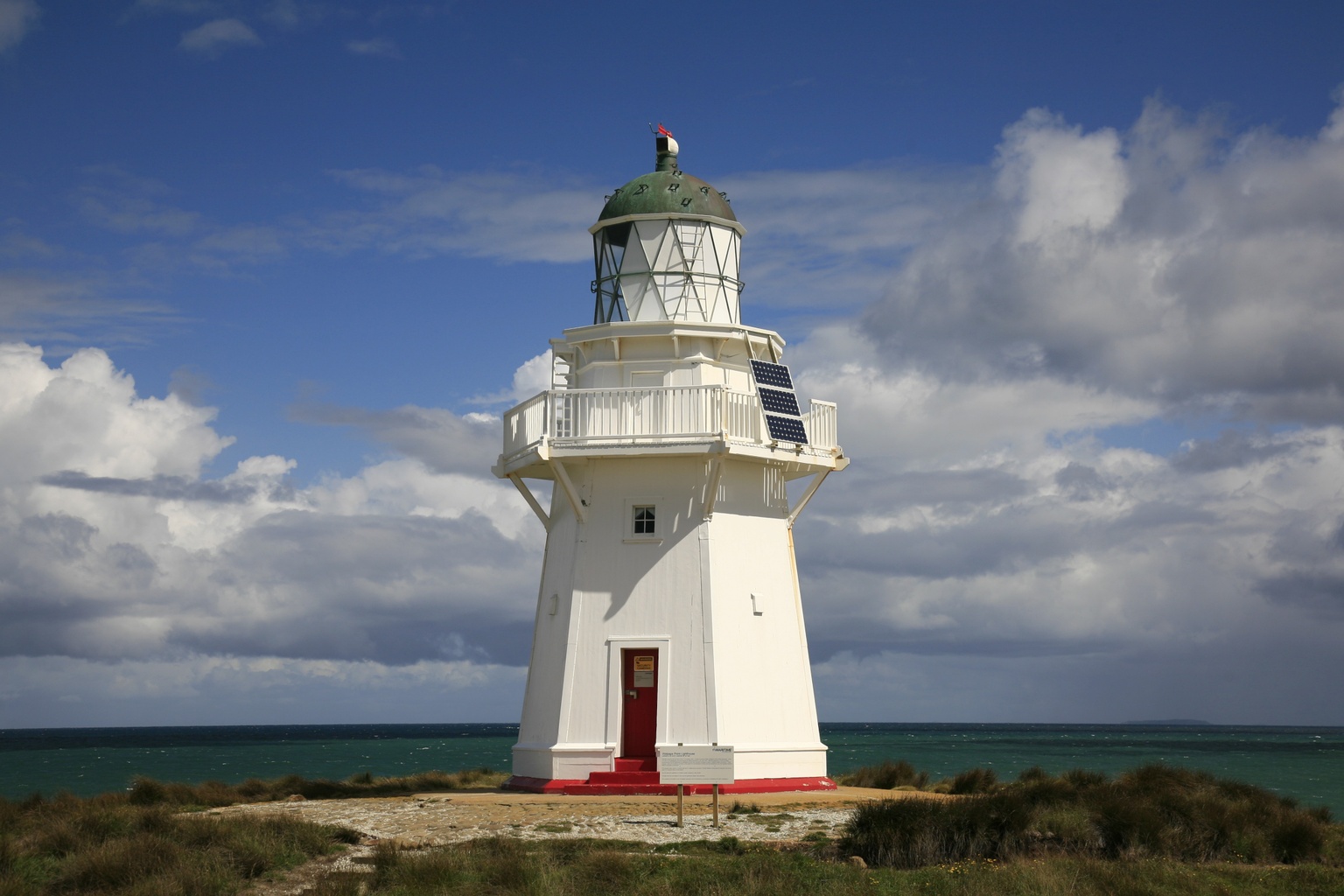 Waipapa Point Lighthouse