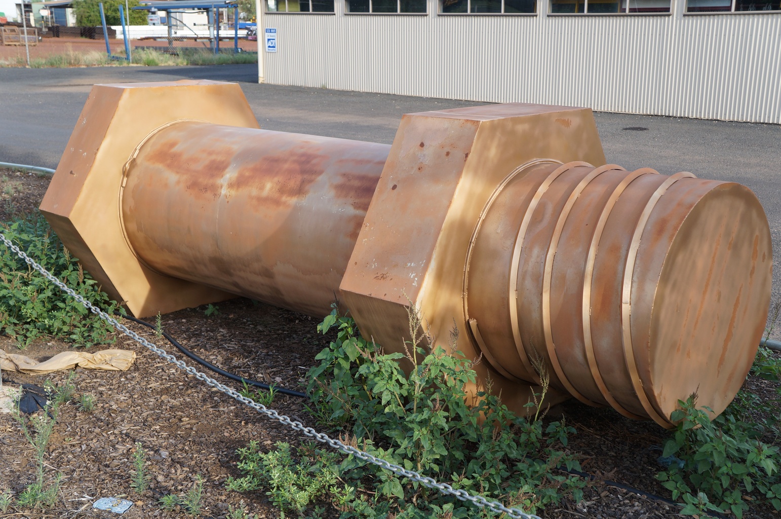 The Big Bolt and Nut in Roma