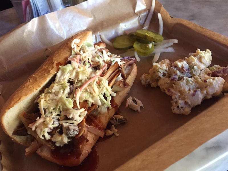 Smoke Tree BBQ Bar & Grill