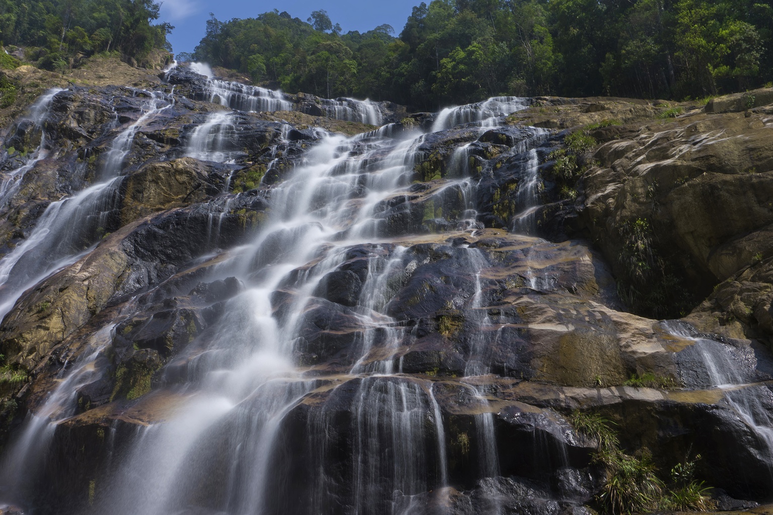 Chemerong, Berembun & Langsir Waterfalls