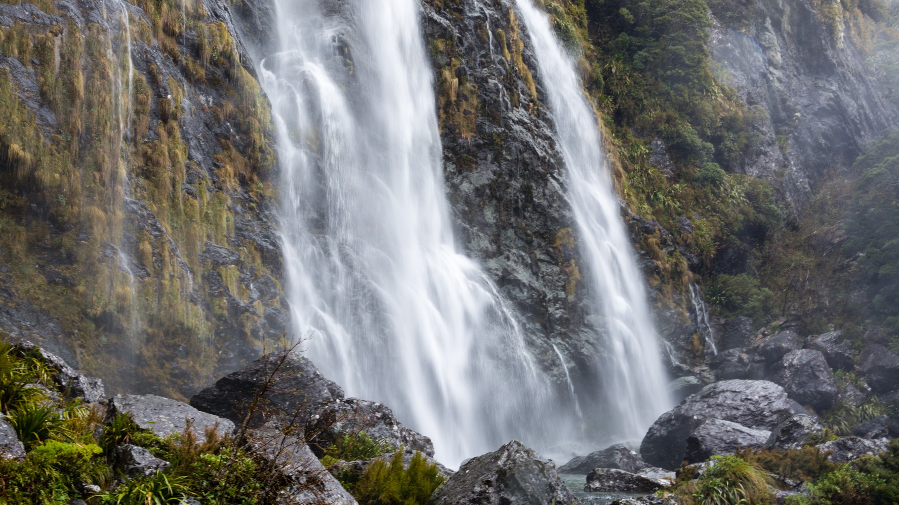 Earland Falls (Routeburn Track)