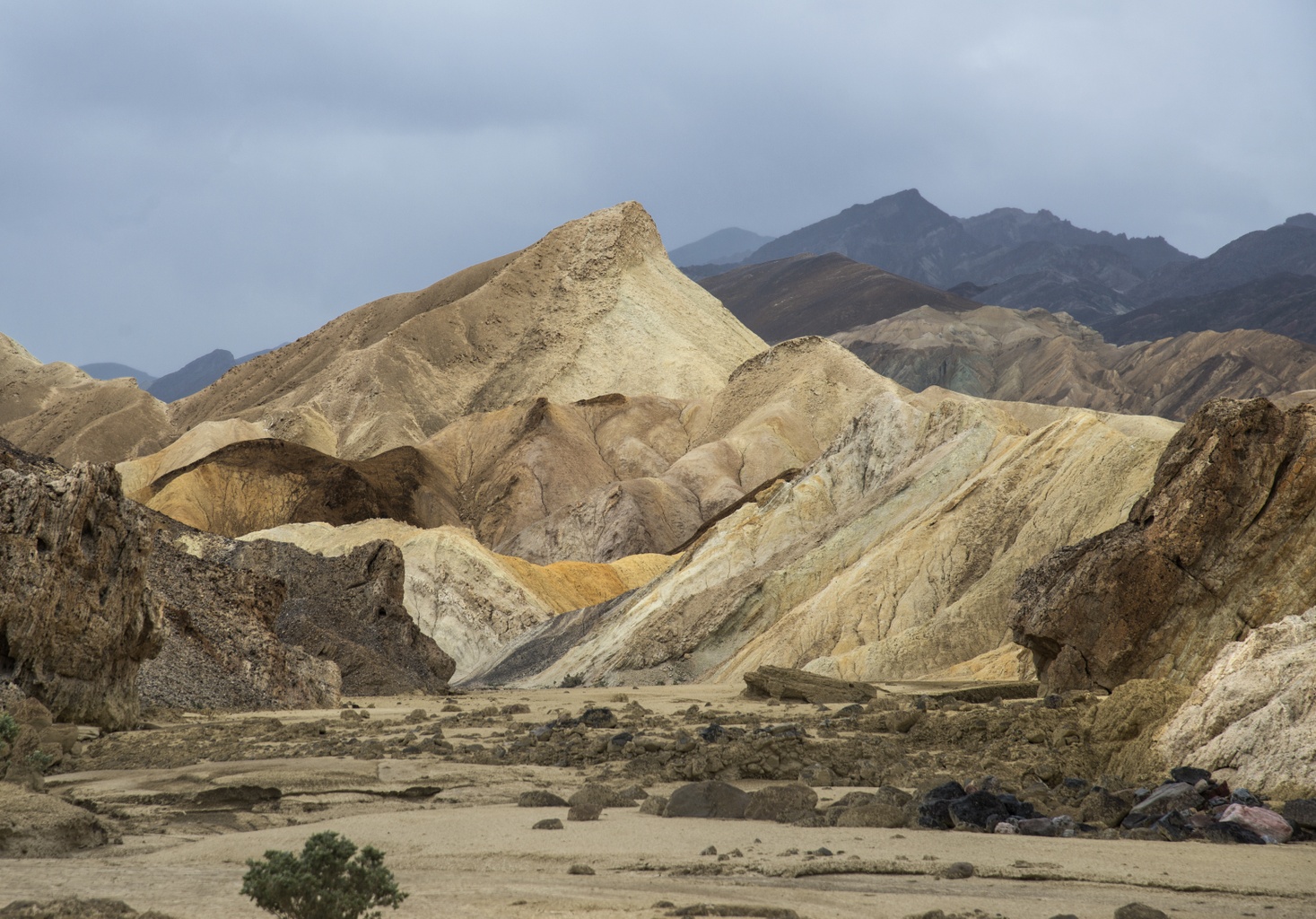 Twenty-Mule Team Canyon