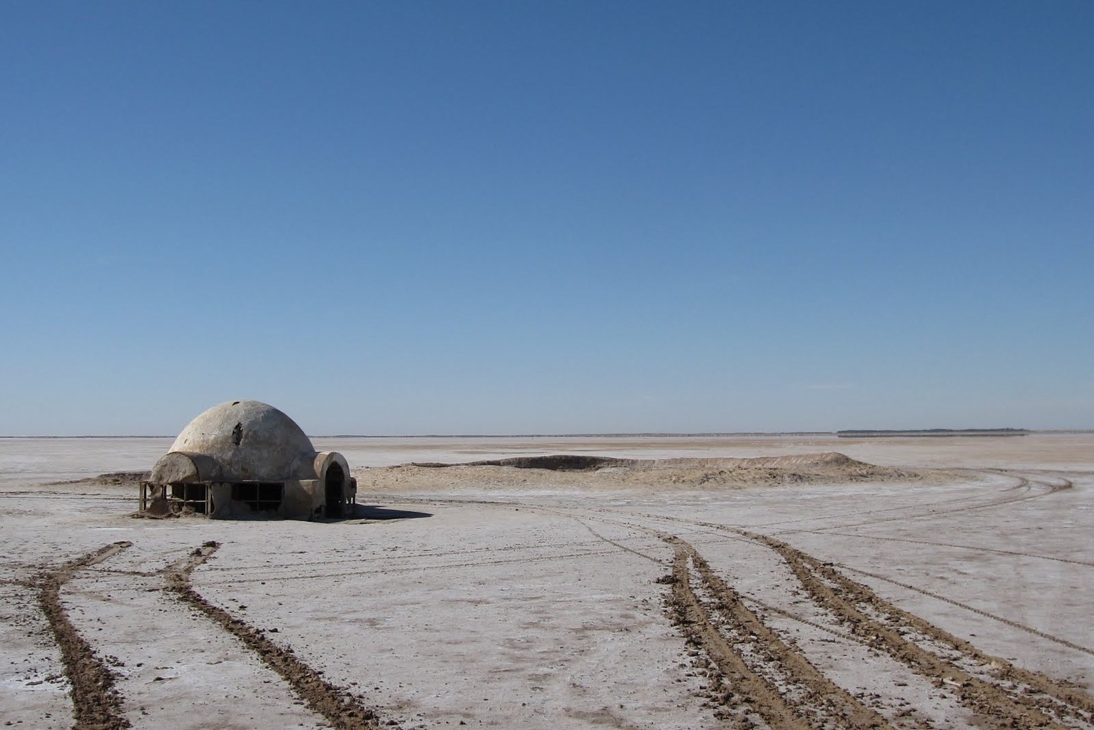 Lars Family Homestead (Luke Skywalker's Igloo Home)
