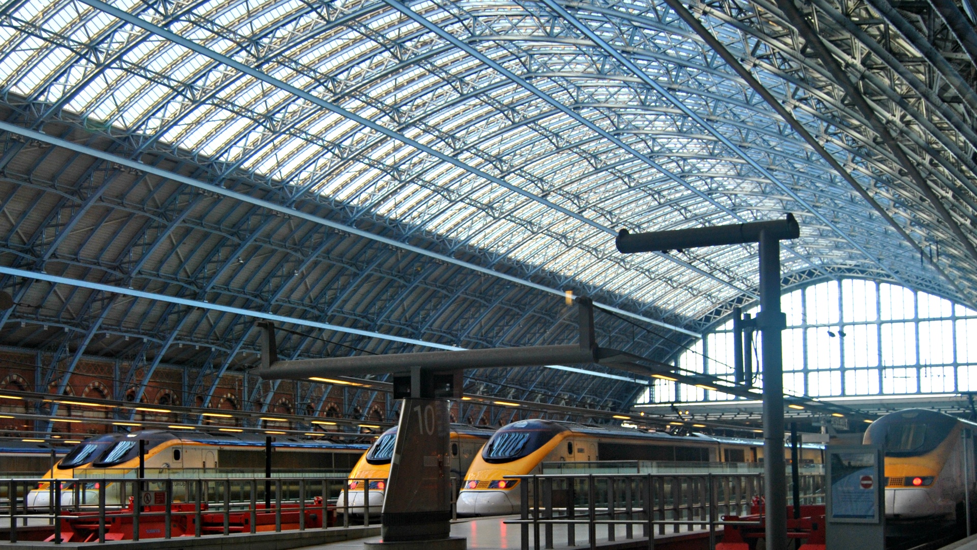 Channel Tunnel (Chunnel)