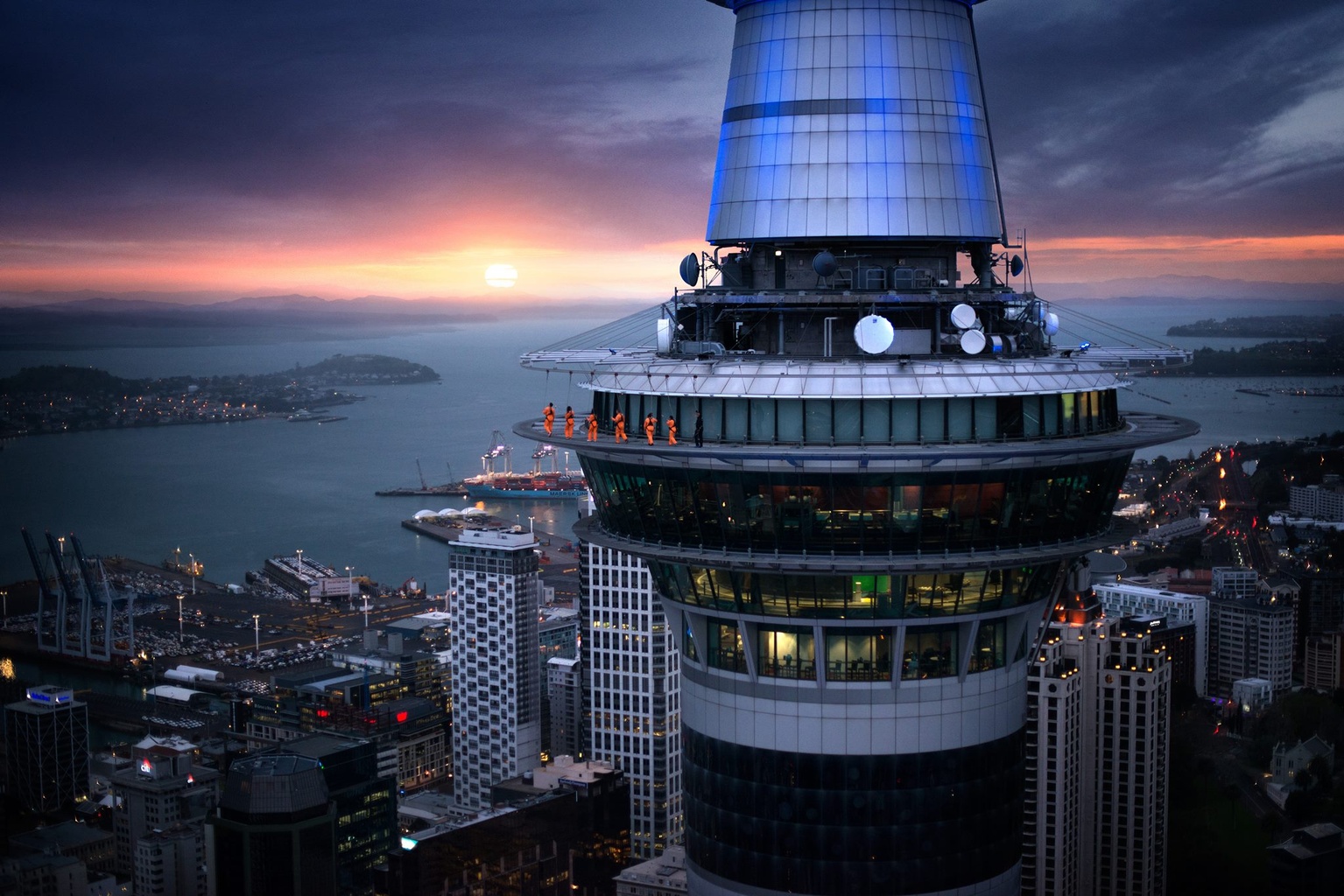 SkyWalk on Sky Tower