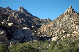 Caruthers Canyon (Giant Ledge Mine)