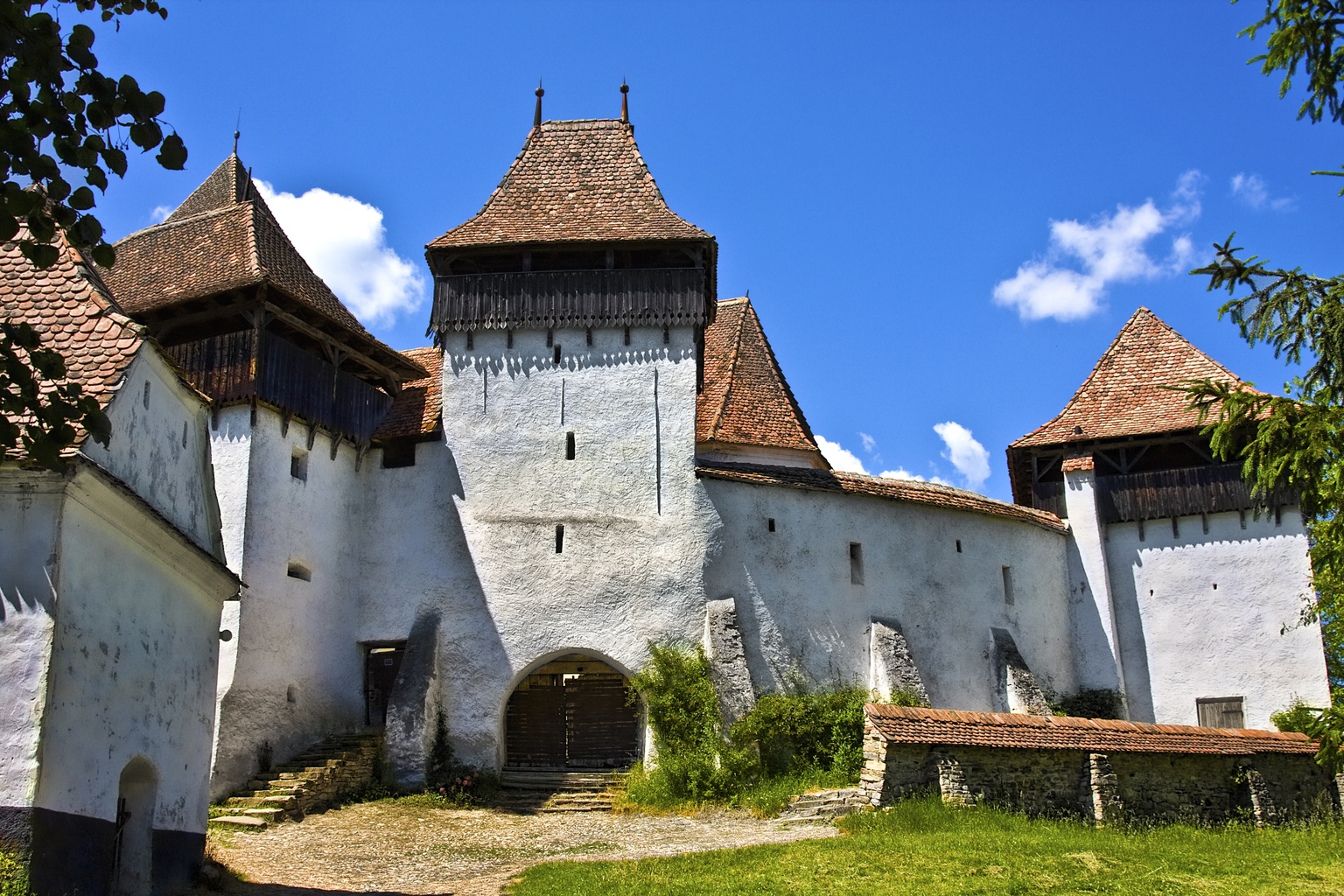 Villages with Fortified Churches in Transylvania