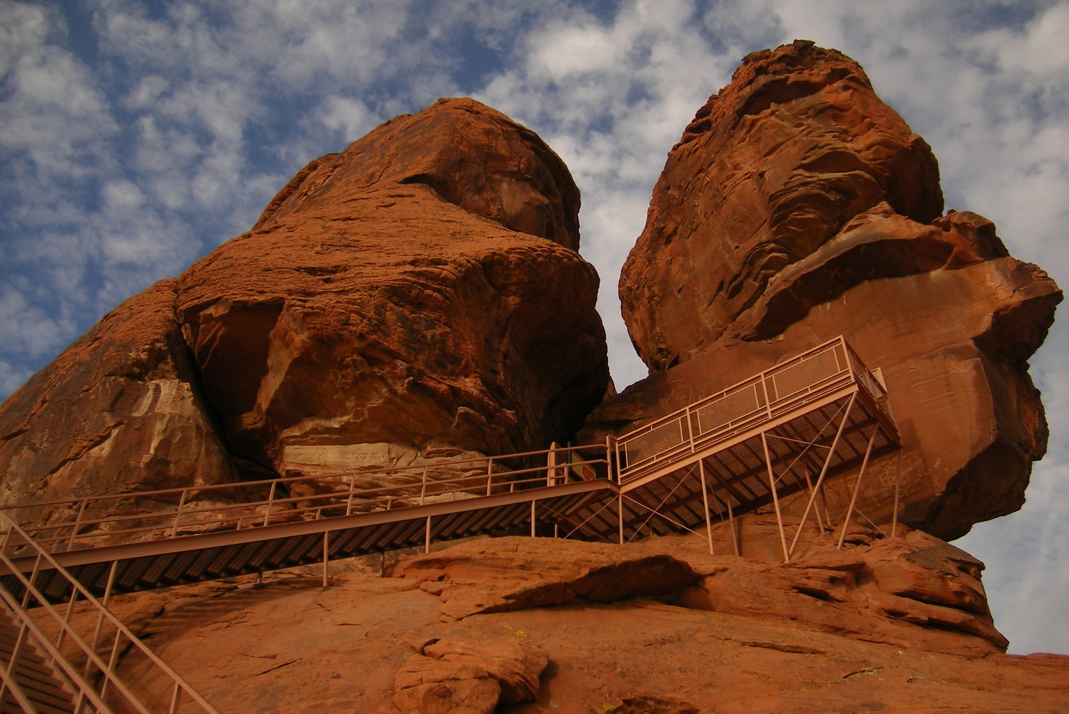 Atlatl Rock