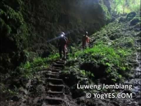 Jomblang Cave