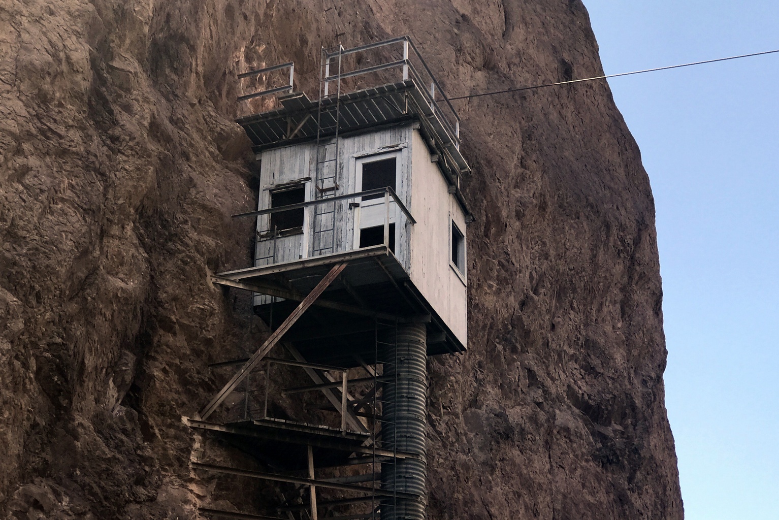 Willow Beach Gauging Station, Cable Tramway & Catwalk