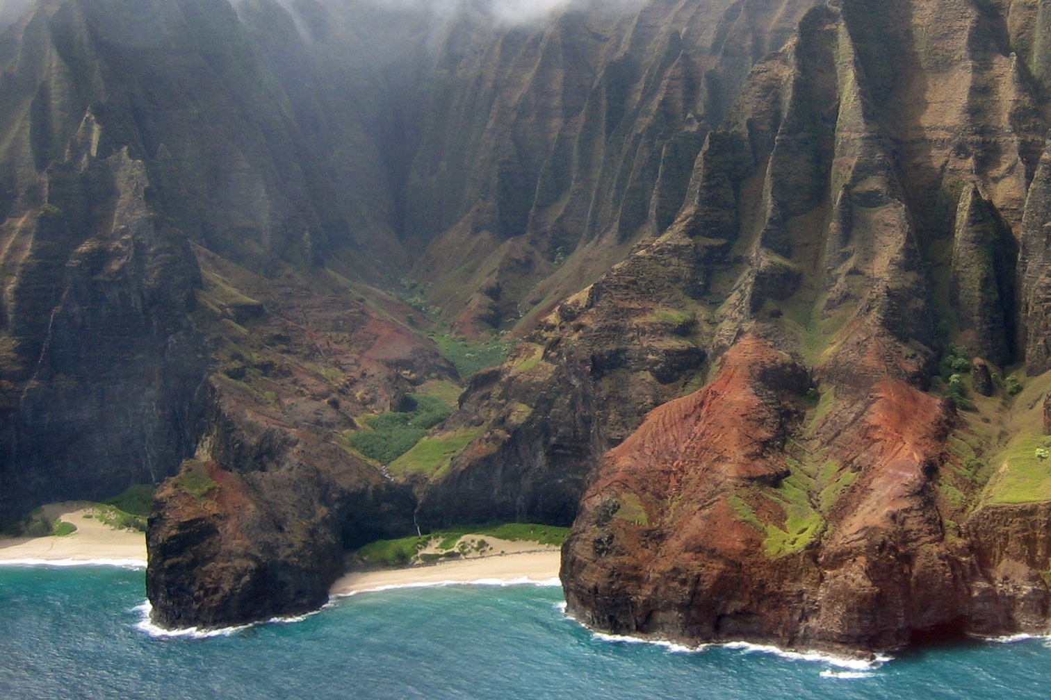 Honopū Valley & Beach