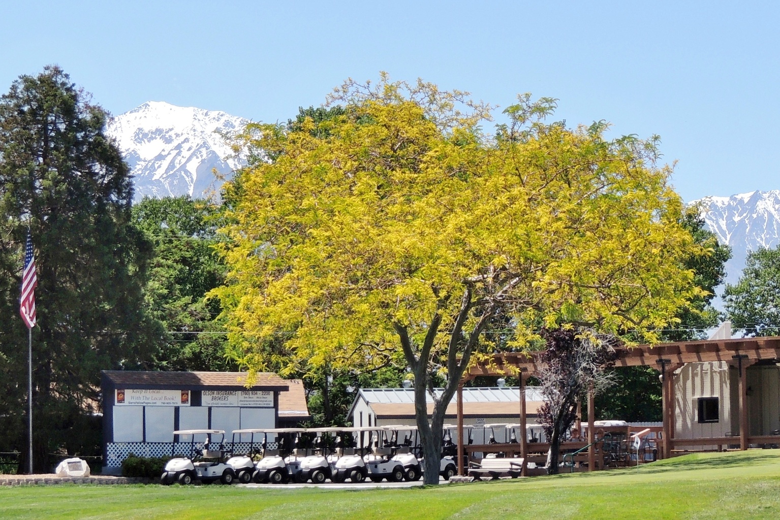 Bishop Country Club Snack Bar