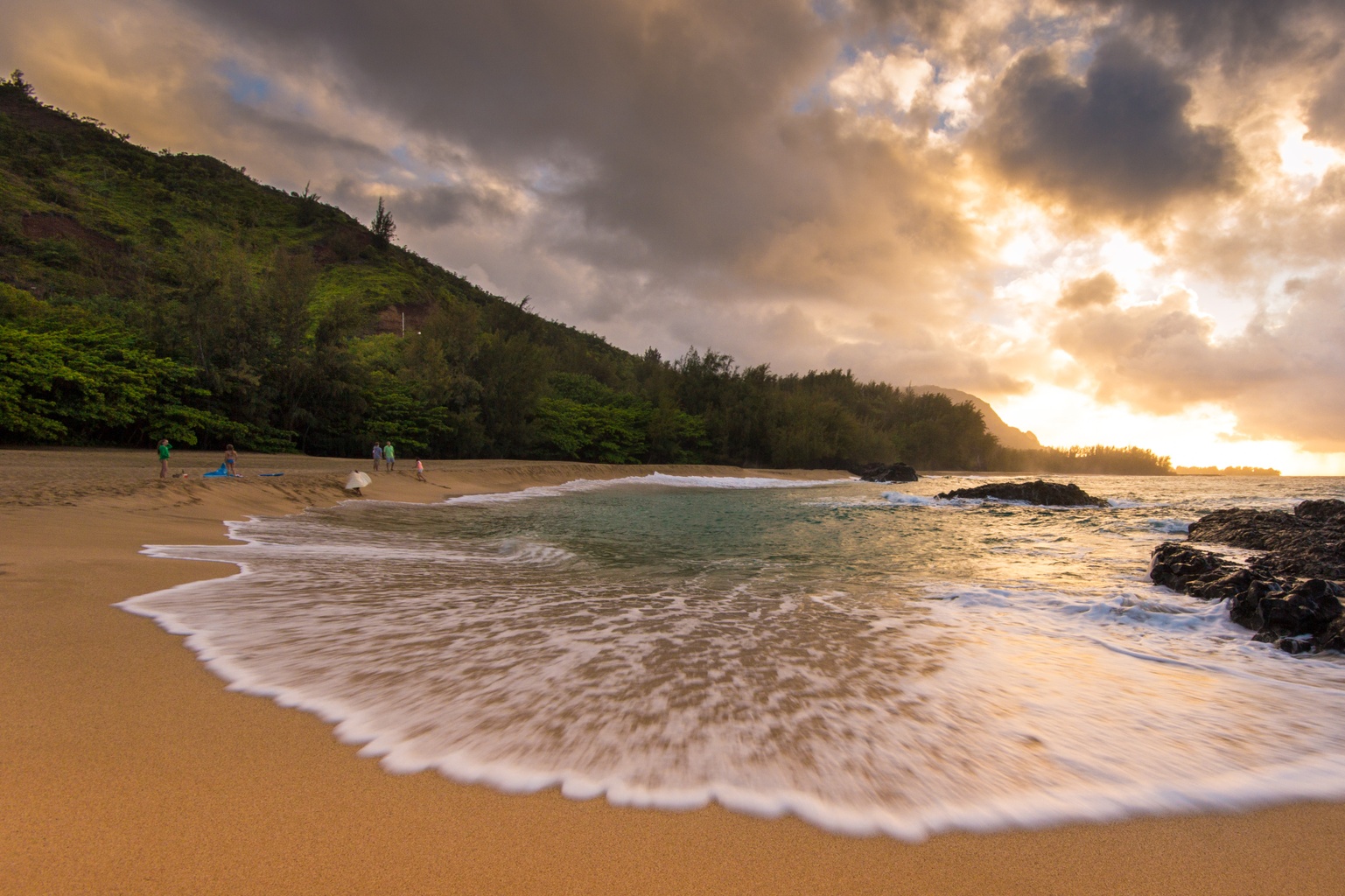 Lumaha'i Beach