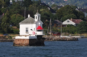 Dyna Lighthouse