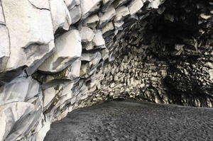 Hálsanefshellir Cave