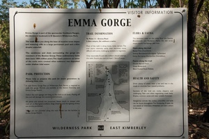 Emma Gorge to Emma Pools & Falls