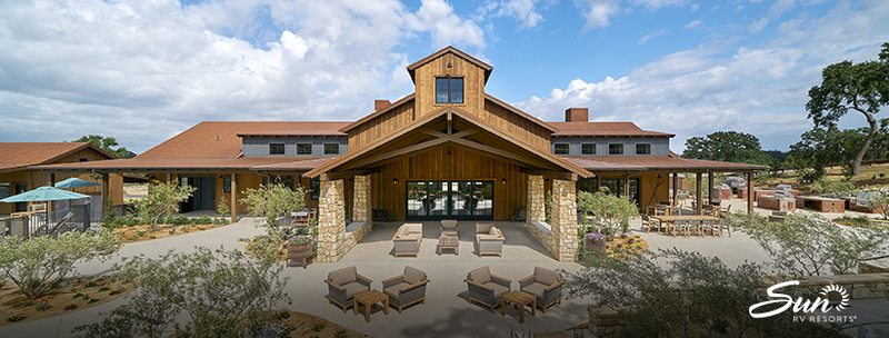 Cava Robles RV Resort