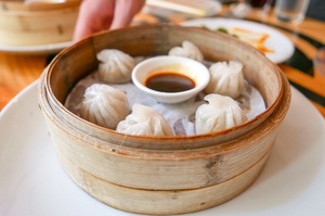 Qing-Feng Steamed Dumpling Shop