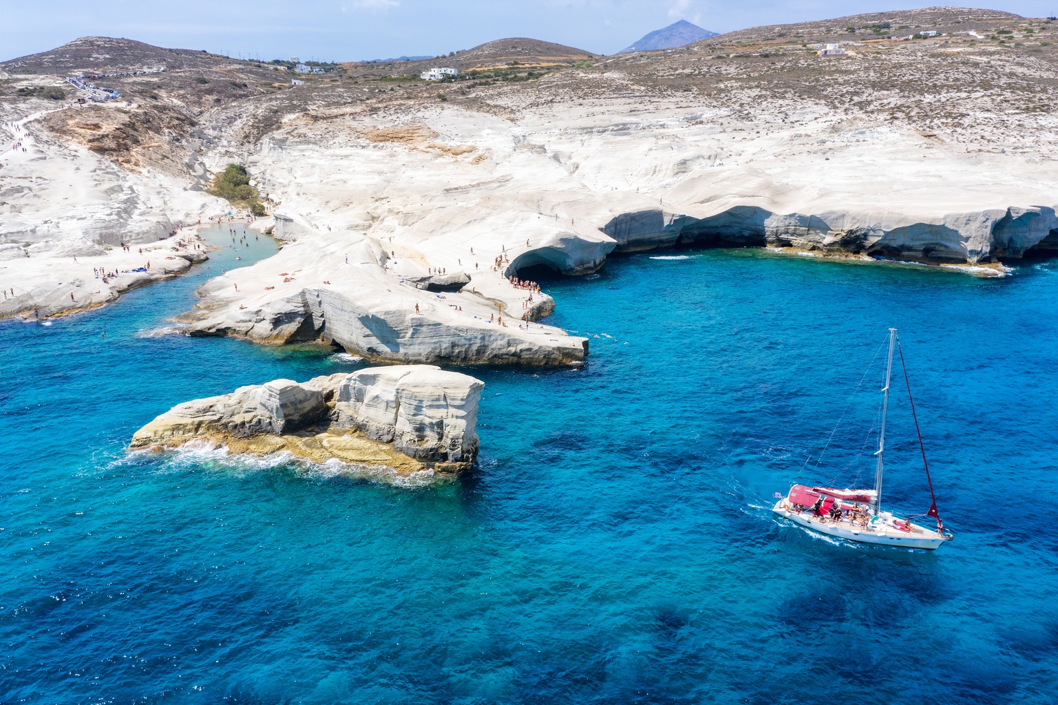 Sarakiniko Beach