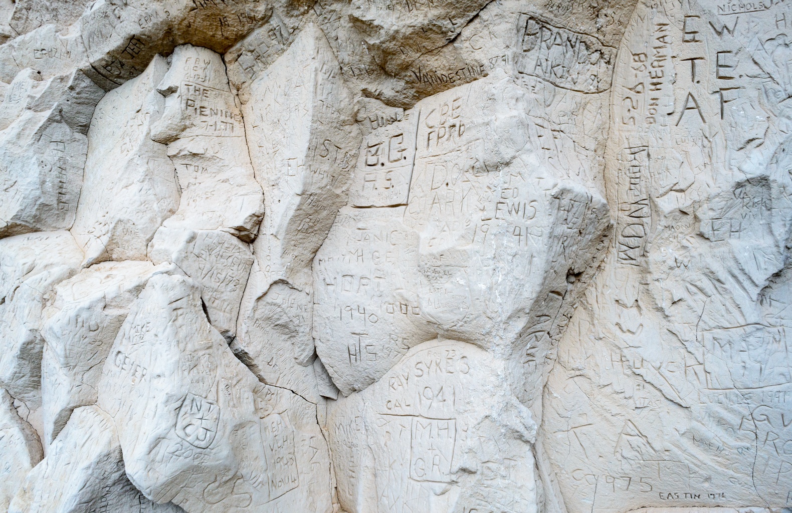 Register Cliff State Historic Site