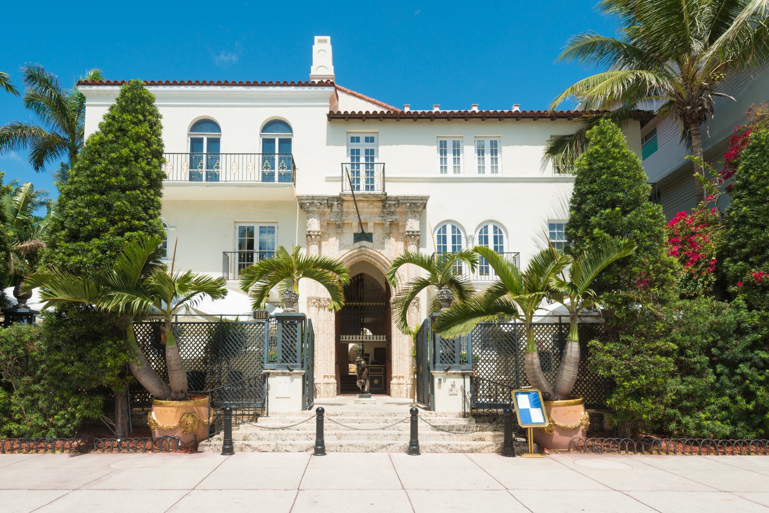 Casa Casuarina (Versace Mansion)