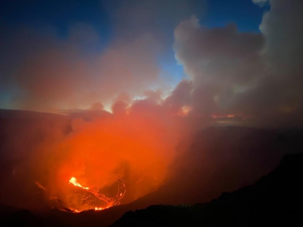 New eruption site in Kilauea caldera