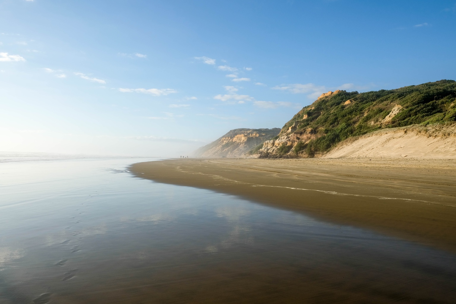 Baylys Beach