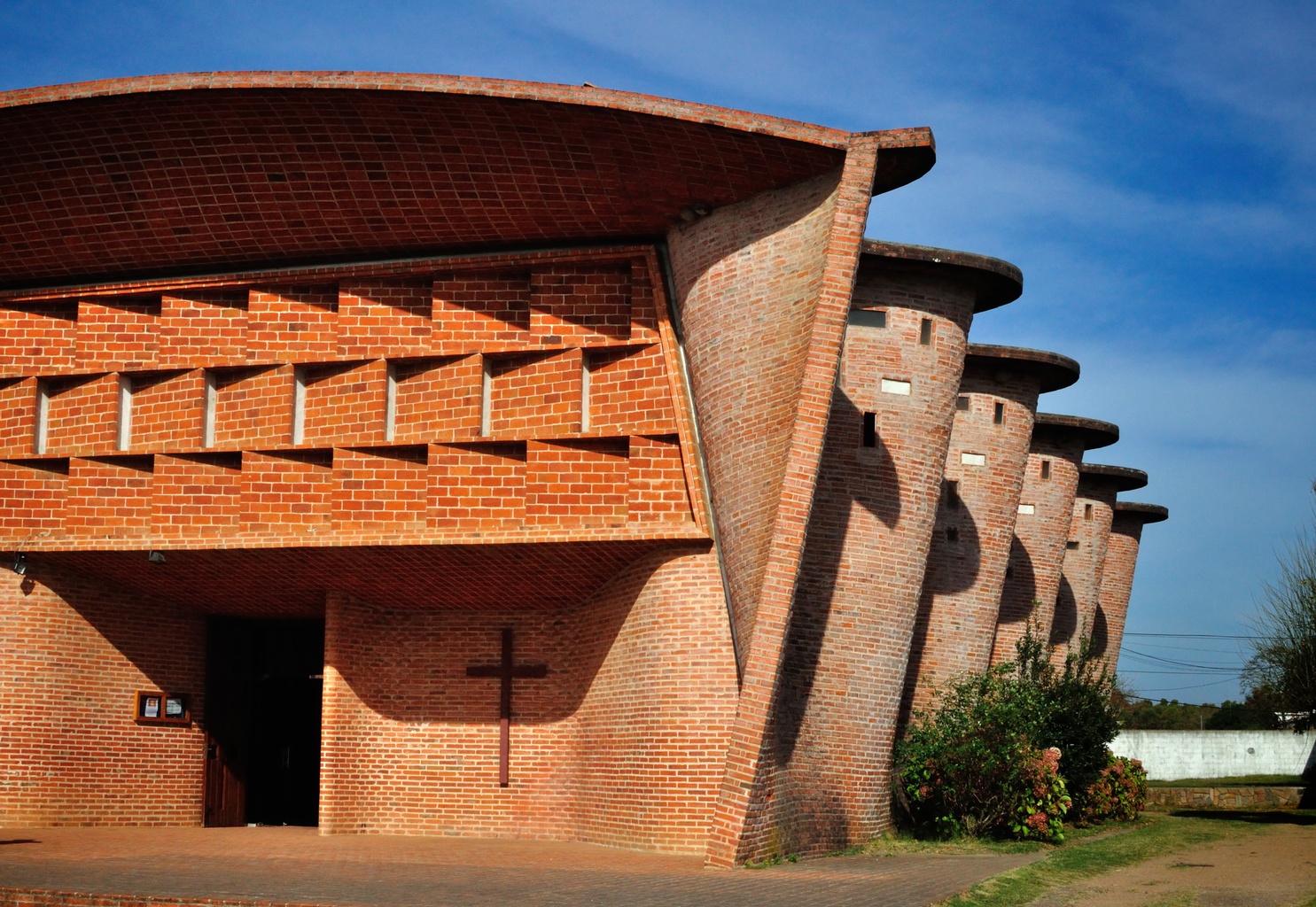 Church of Atlántida (Cristo Obrero Church)