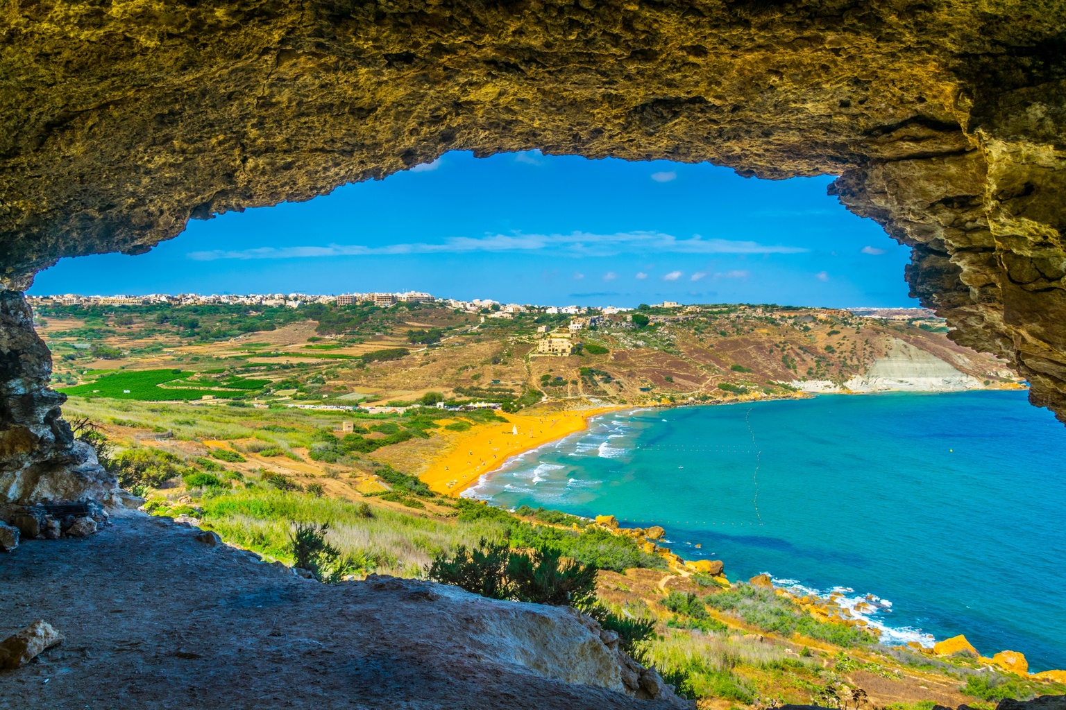 Tal-Mixta Cave