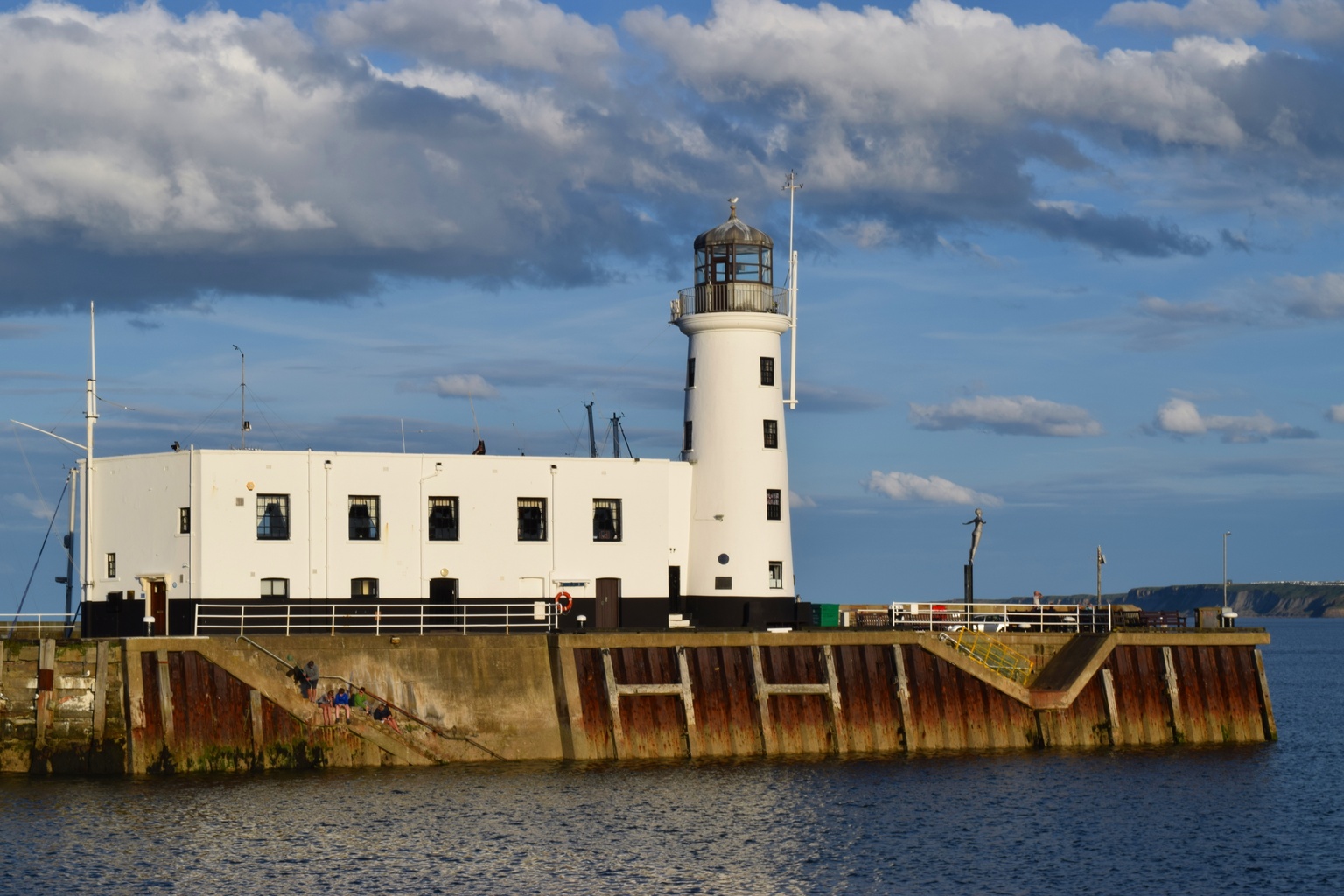 Scarborough Pier Lighthouse