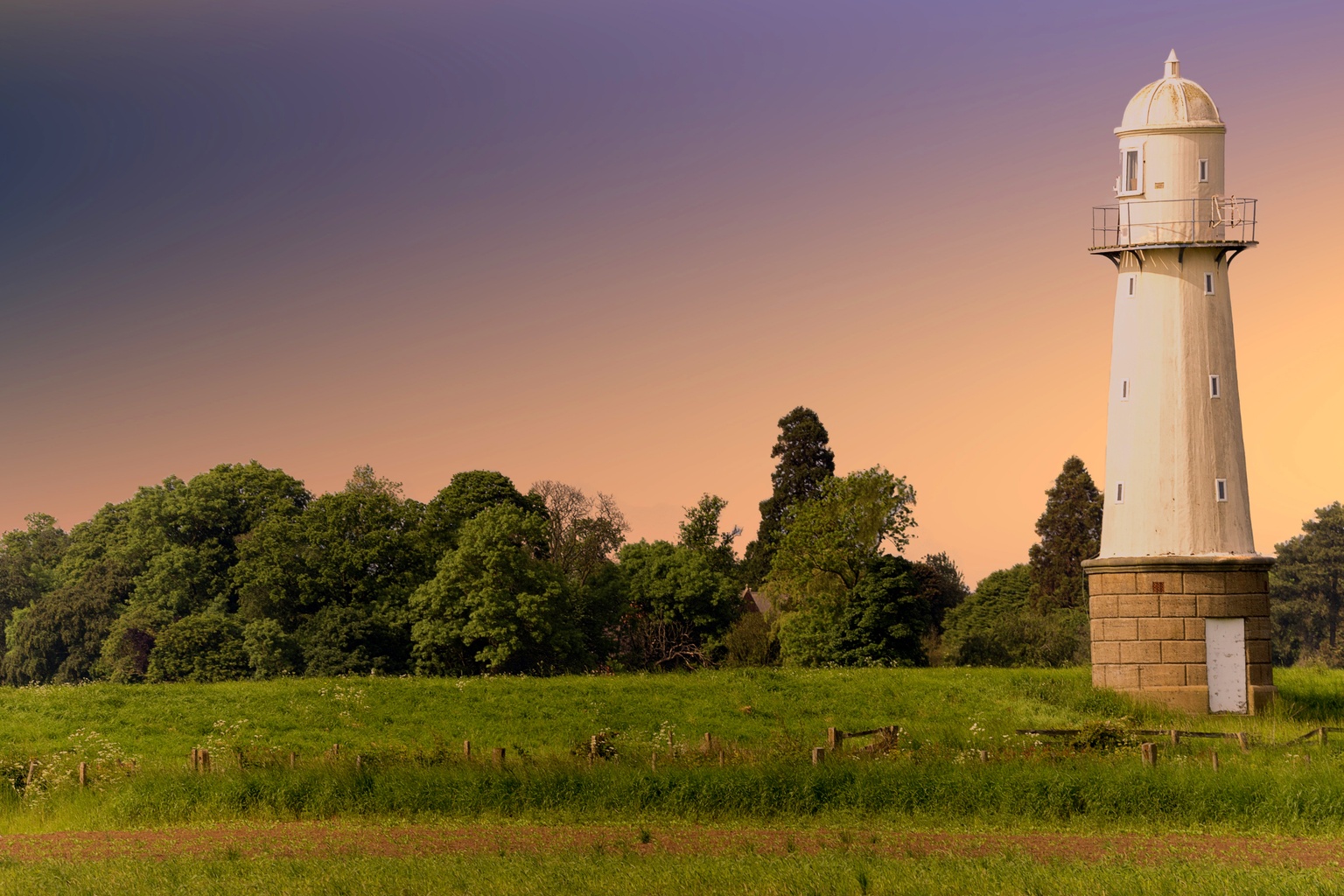 Whitgift Lighthouse