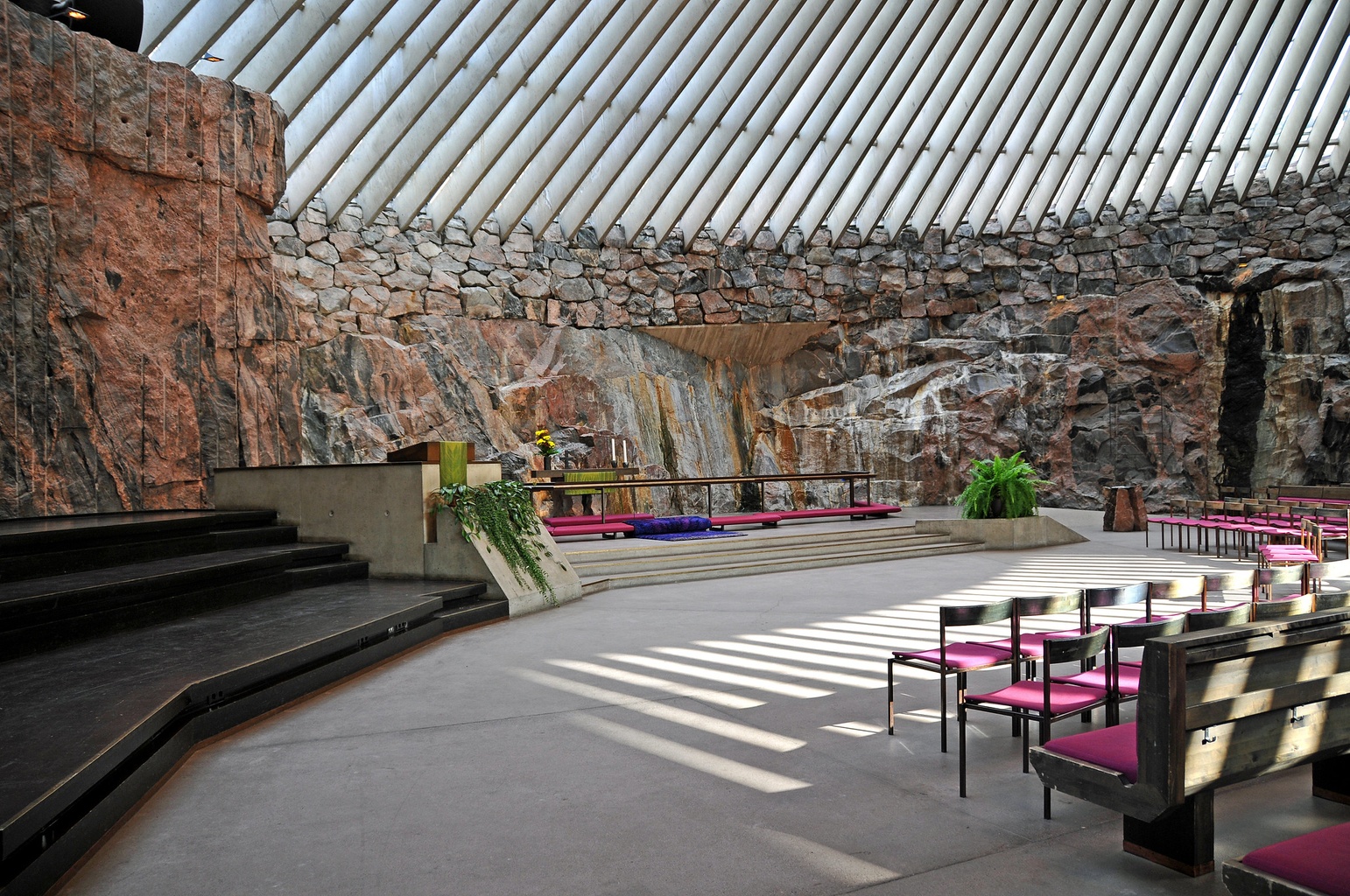 Temppeliaukio Church