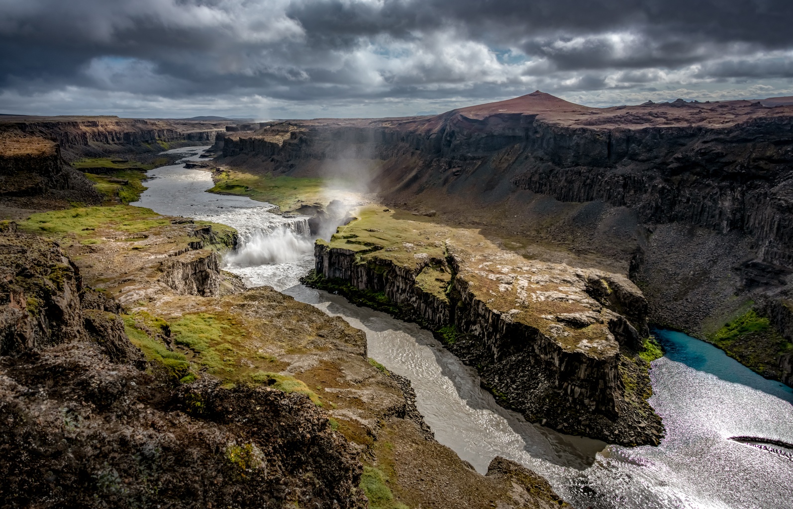 Hafragilsfoss Waterfall